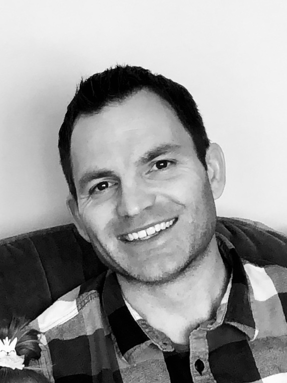 A Biodegradable Phone Case: an Interview with Pela Case's Jeremy Lang